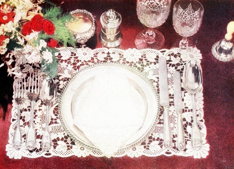 See the elegant secrets of these 50+ vintage 1950s table settings & get ...
