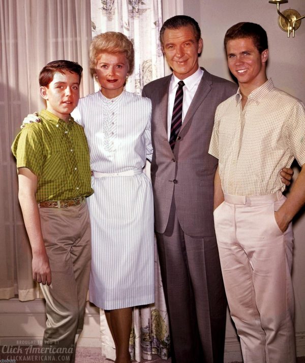 The "perfect" 1950s family, as told by a 10-minute film you weren’t ...