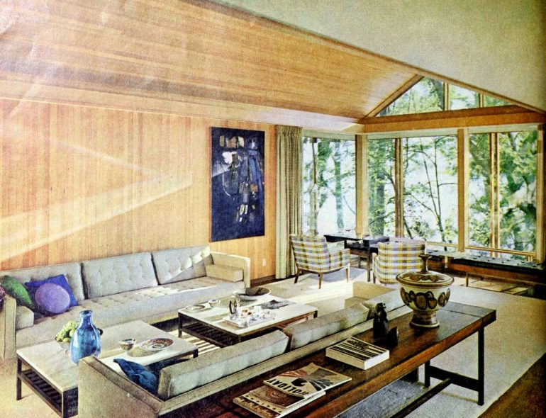 Mid century modern living room decor: Vintage home fashion with bold ...