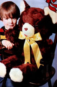 Love teddy bears? Find out their history & see dozens of cute vintage ...