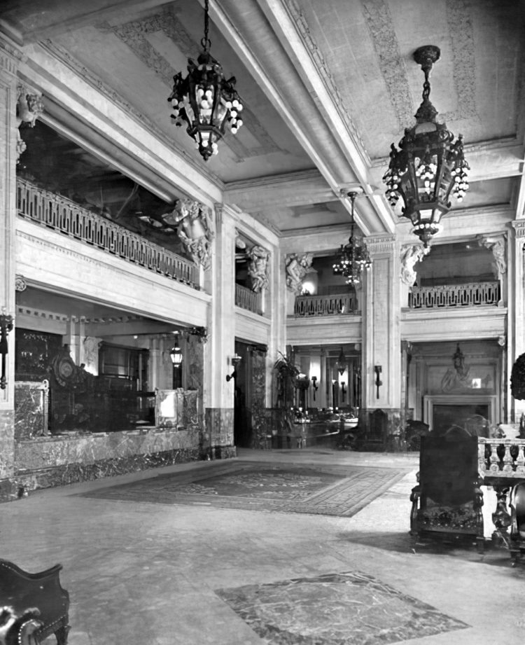 The dazzling lobbies of these 22 historical hotels will take your ...