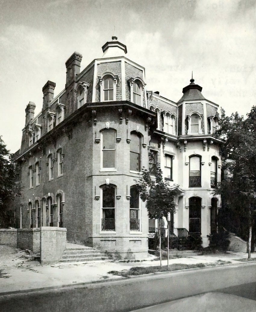 Find out about old-fashioned mansard roof homes & Second Empire-style ...