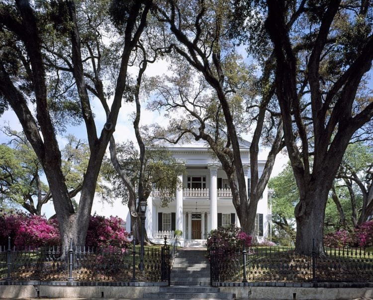 23 historic southern mansions that reflect the region’s social ...