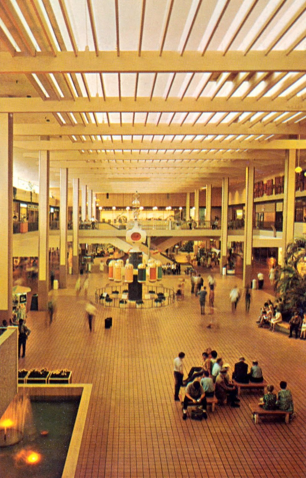 48 vintage malls that were so cool, you'll want to hop in a time ...