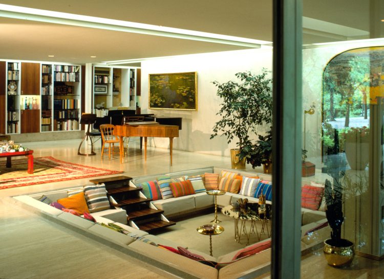 The mid-century conversation pit: Check out dozens of trendy 60s & 70s ...