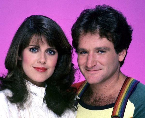 Mork & Mindy: About the TV show, the intro & Mork calling Orson (1978 ...