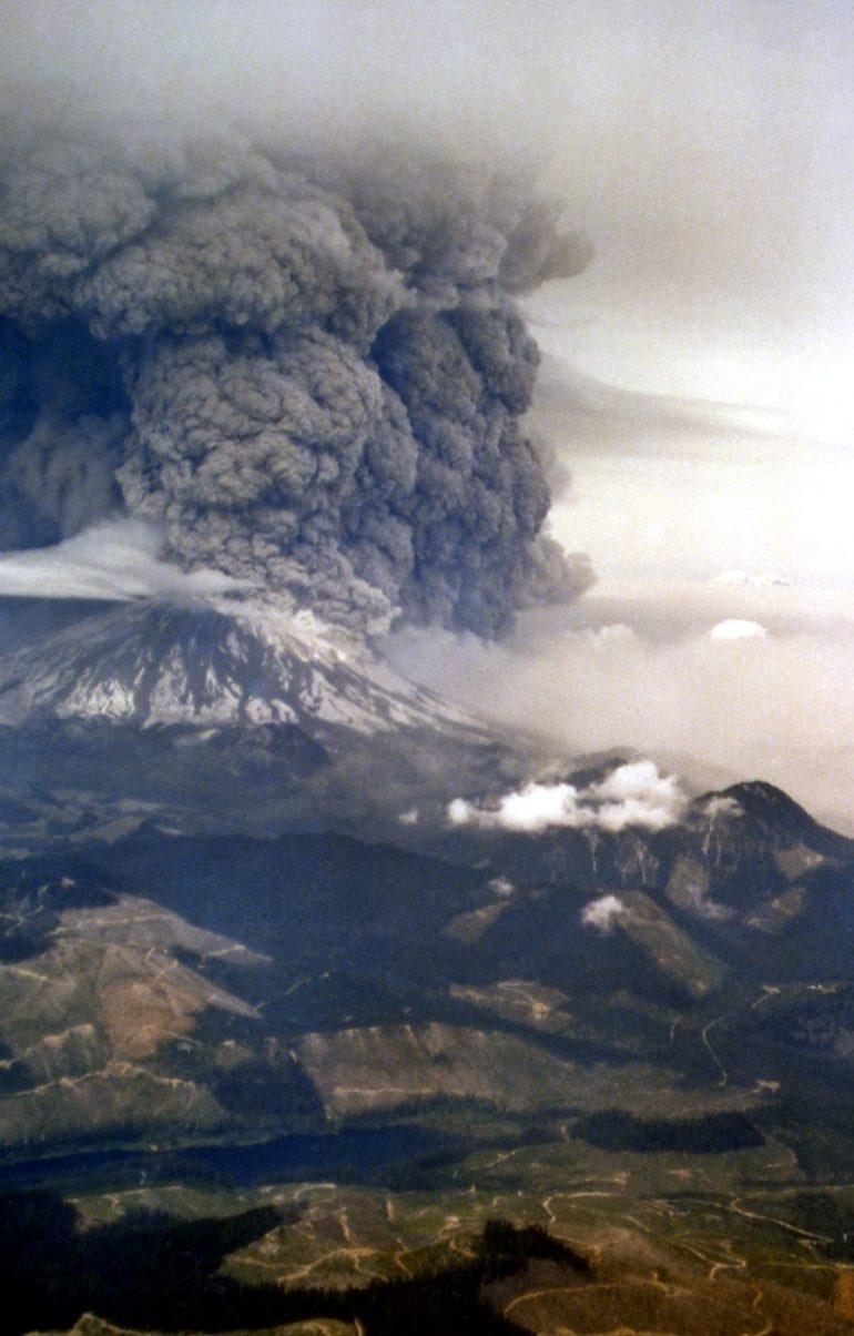 American volcano: When Mount St Helens blews sky-high (1980) - Click ...