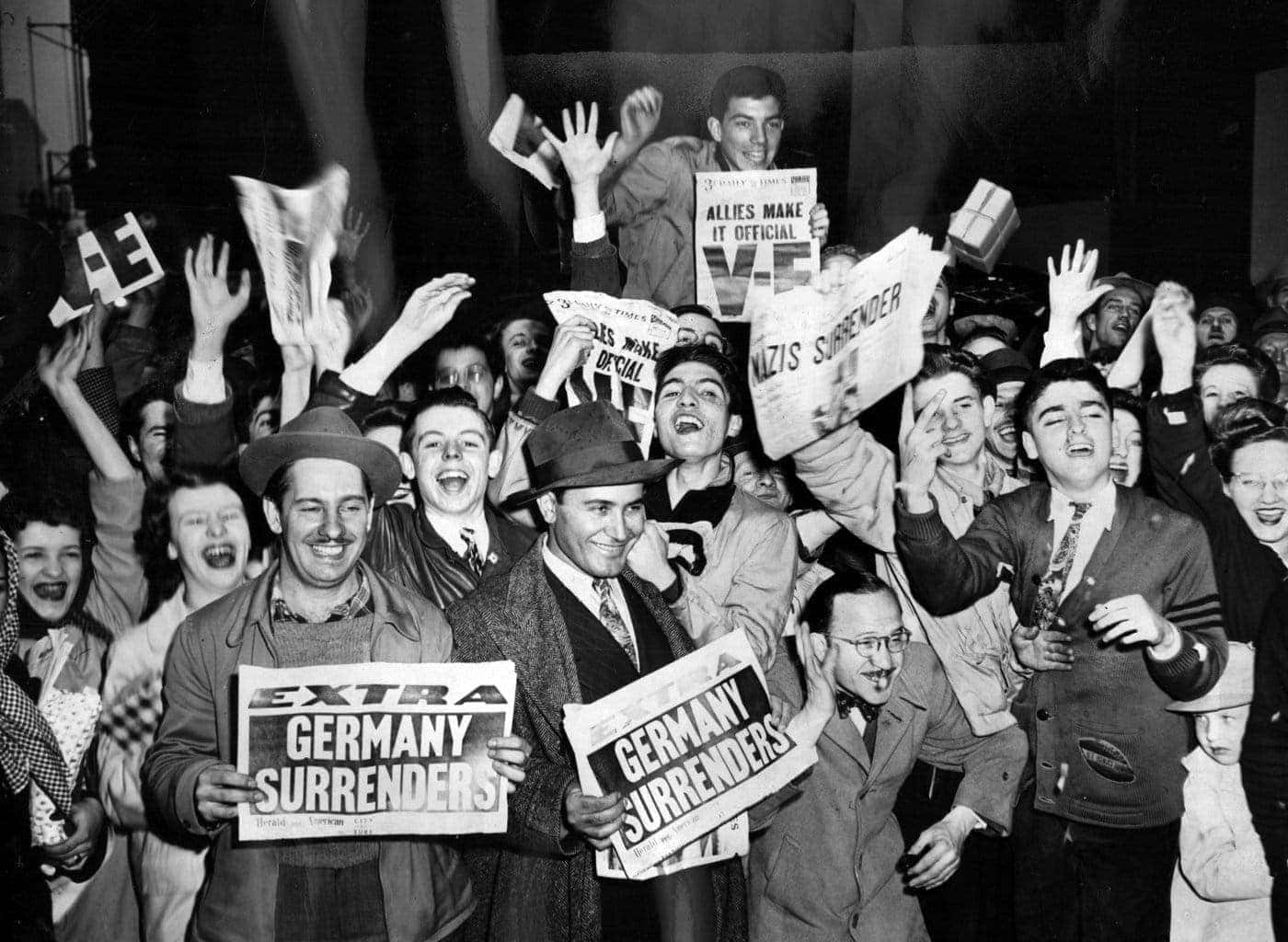 Vintage articles and more tagged 'celebrations ' at Click Americana