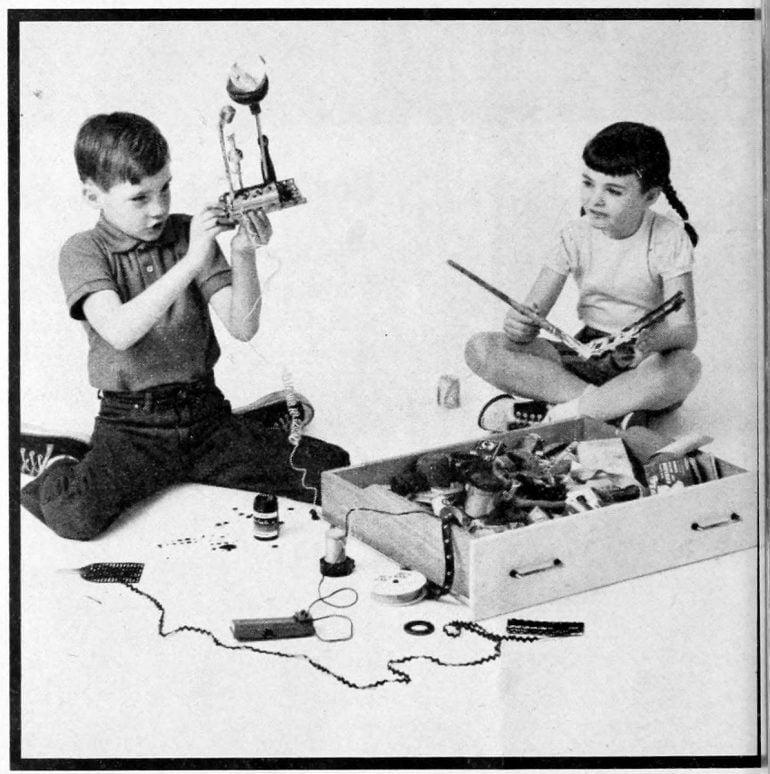 No screens! 16 old-fashioned activities for kids to play & have fun ...