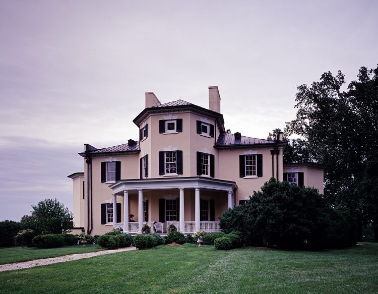 23 historic southern mansions that reflect the region’s social ...