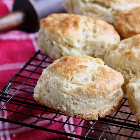 This old-fashioned baking powder biscuit recipe from the 1950s turns ...