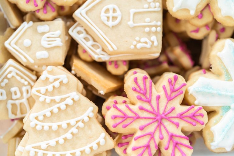 The best classic rolled sugar cookie cutouts recipe - Click Americana