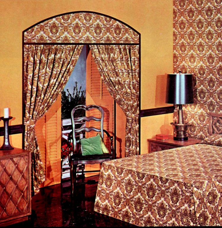 See 12 examples of classic bedroom decor from the early 1900s - Click ...