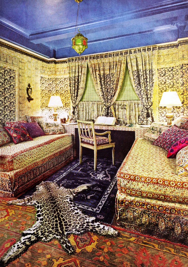 See the vintage Magic Slate paper saver toys that almost every kid used ...