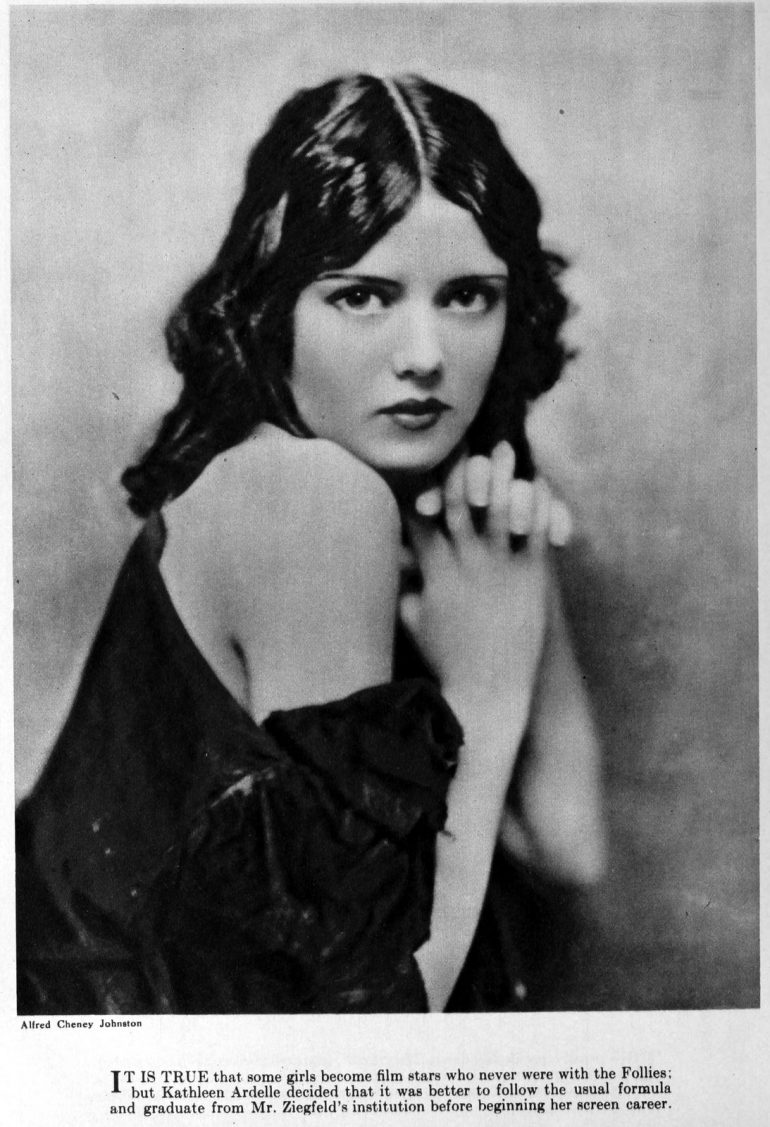 Popular vintage 1920s hairstyles for women, including the classic bob ...