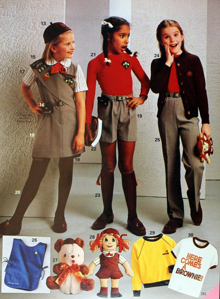 Vintage Girl Scout uniforms, badges, activities, insignia & more will ...