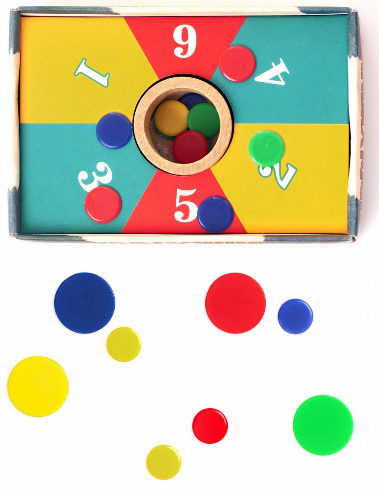 Tiddlywinks: The history of the old-fashioned game people keep ...