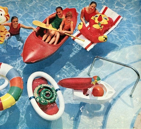 Retro pool toys: Inflatable animals, rafts & more vintage water fun ...