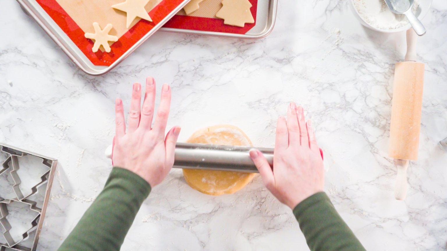 The best classic rolled sugar cookie cutouts recipe - Click Americana