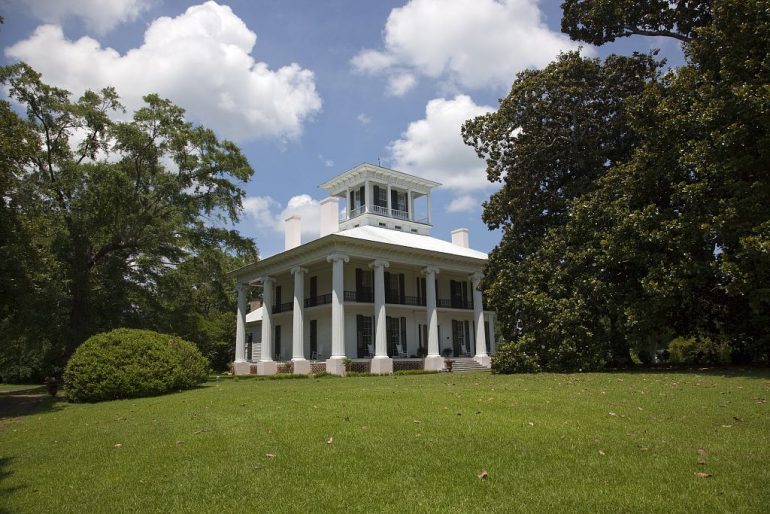 23 historic southern mansions that reflect the region’s social ...