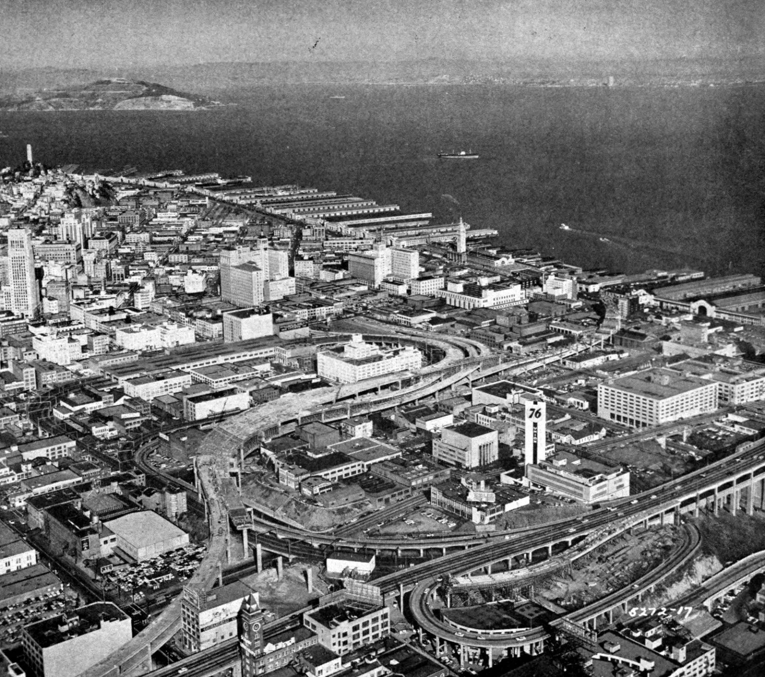 58 vintage city skylines & views from above that capture the urban ...