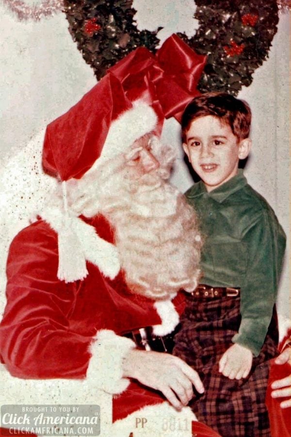 Photos with Santa from decades ago don't really look all that different ...