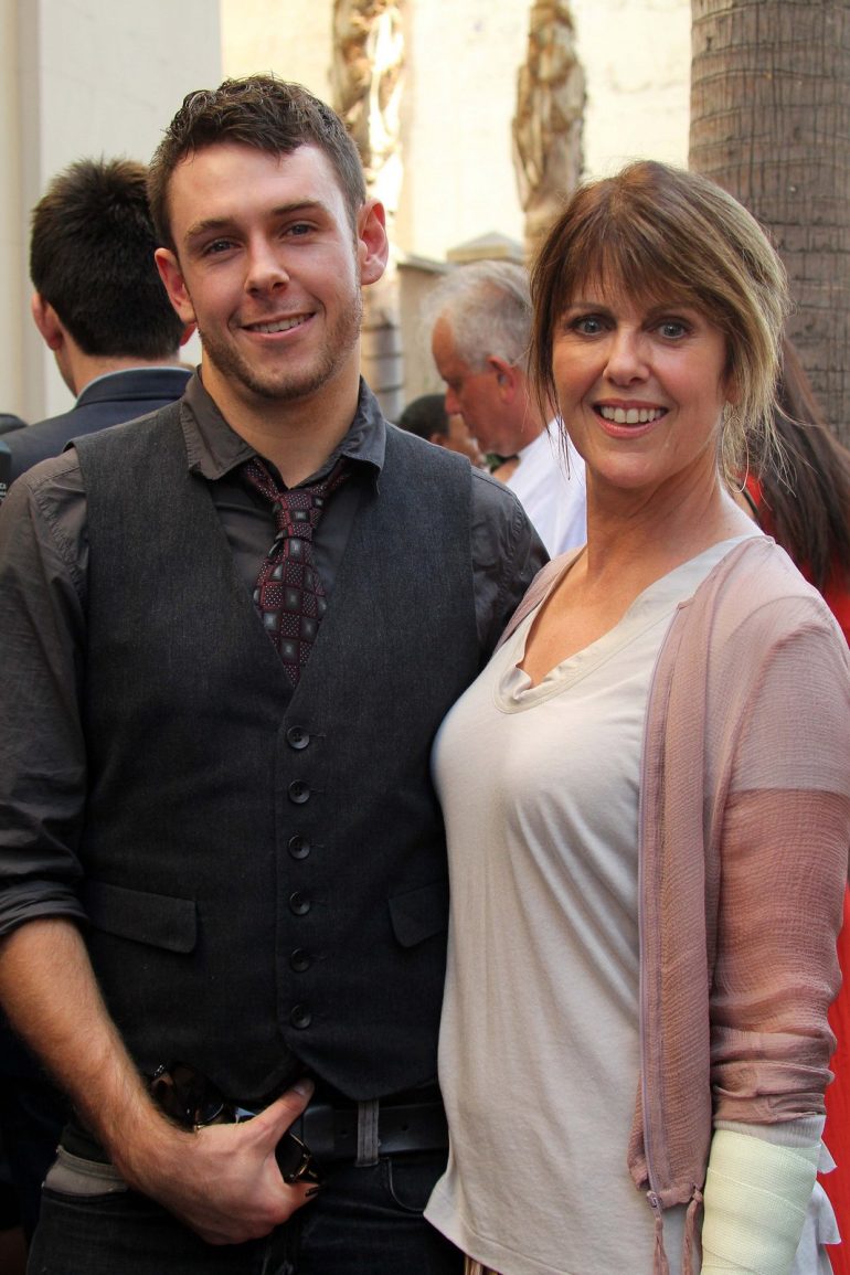 Pam Dawber: From alien sidekick to the sexiest man alive's better half ...