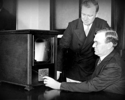 How television was invented & introduced in the '20s & '30s - Click ...