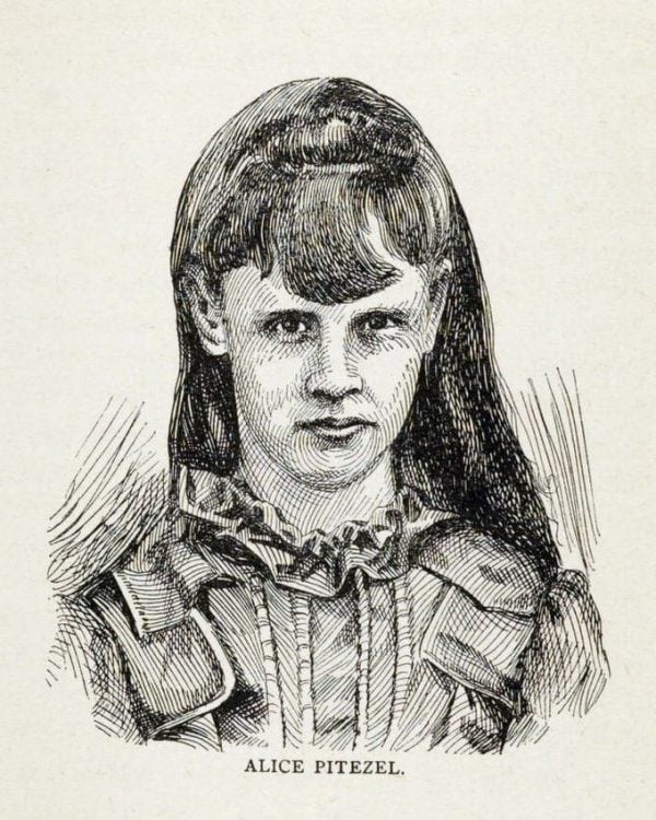 Mass murderer Dr H H Holmes: The story of the Chicago Murder Castle ...