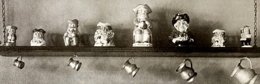Antique Toby jugs: See dozens of collectible drinking mugs that were ...