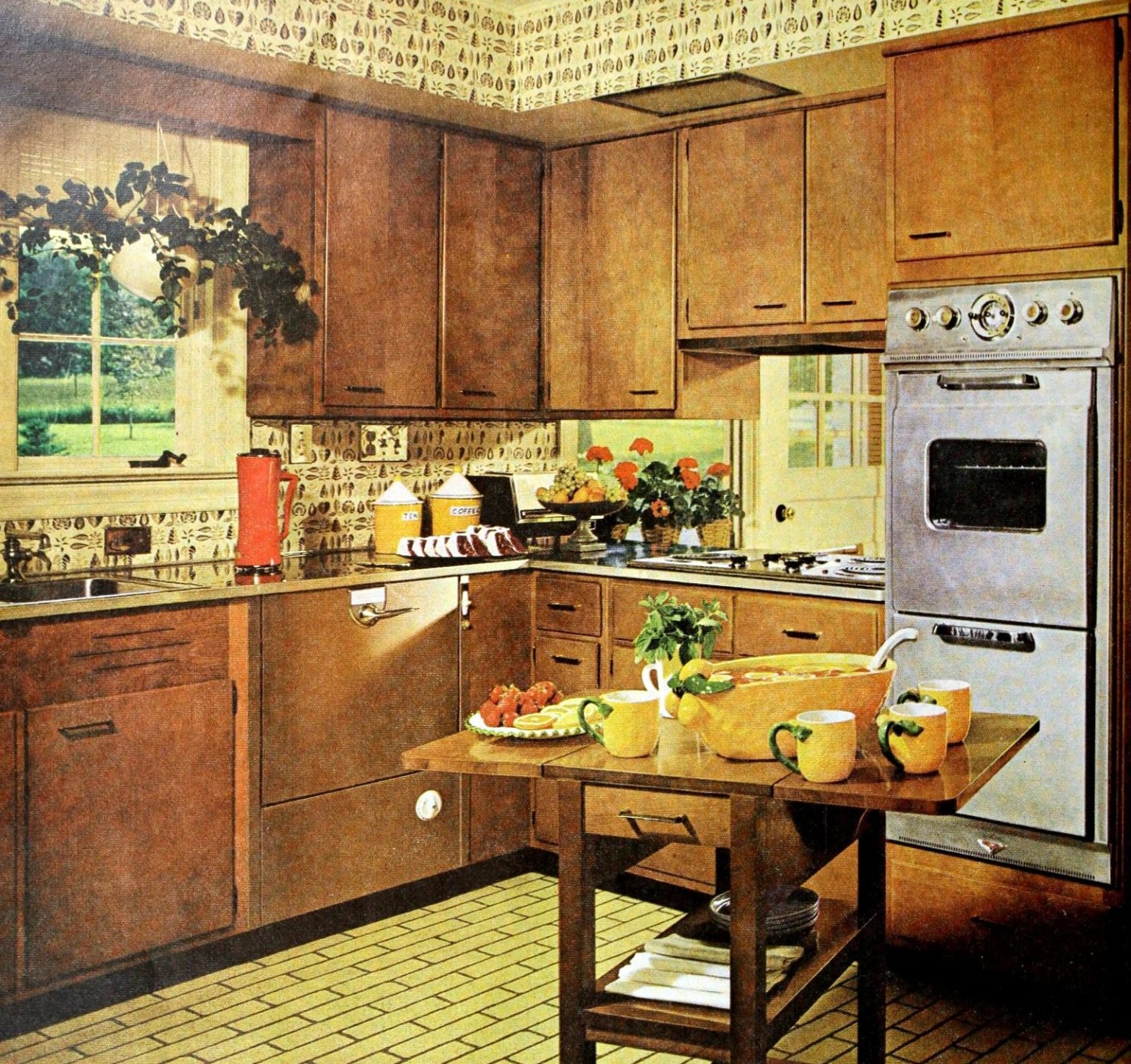 Is the vintage 50s & 60s-style kitchen pass-through window due for a ...