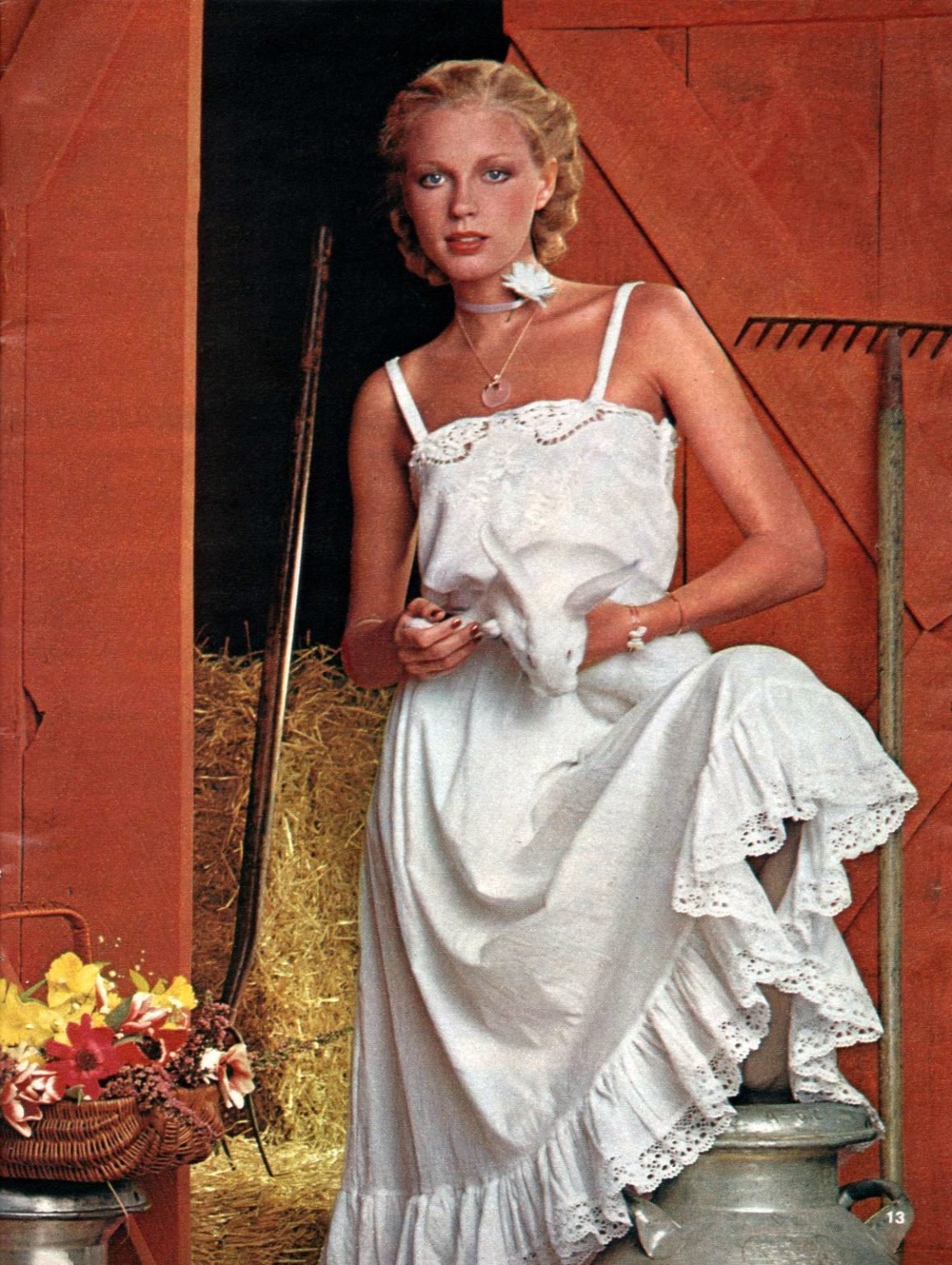 Vintage 70s prom dresses were a feminine fusion of bohemian & chic ...