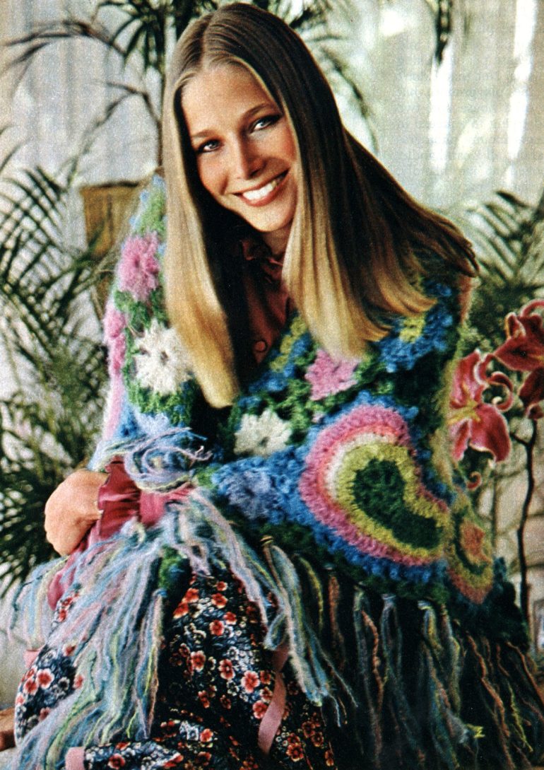 See 25 super 70s shawl styles: The fashion extra that could work with ...