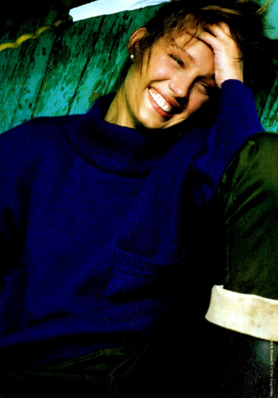 The Gap: See 3 decades of vintage Gap clothes & how the company started ...