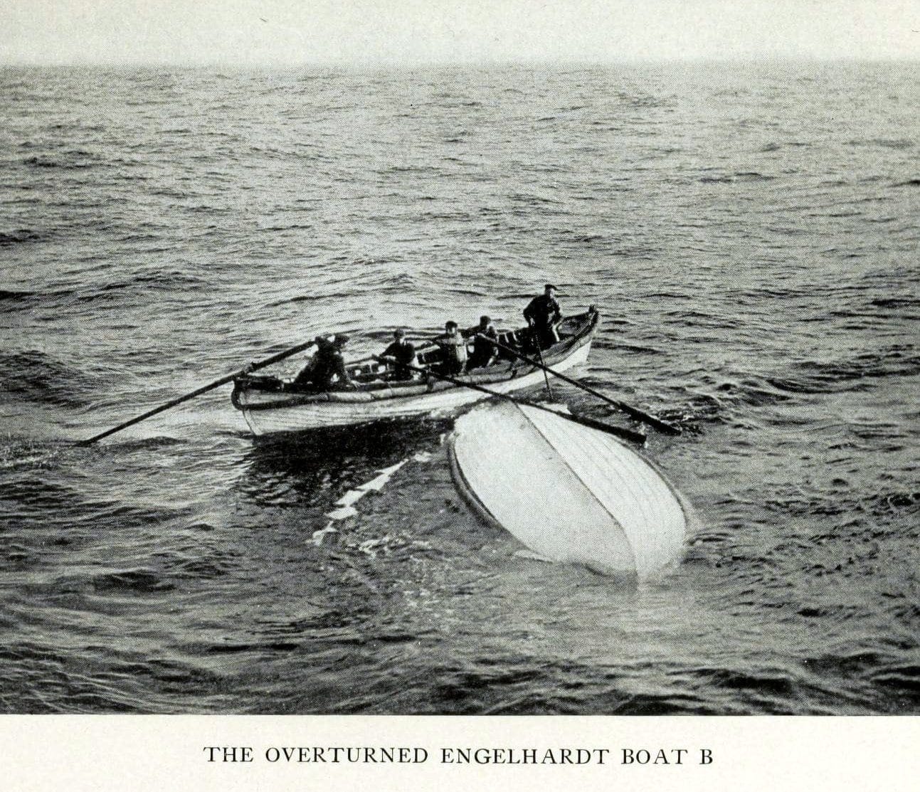 The Titanic's terrifying last moments before sinking to the ocean floor (1912) - Click Americana