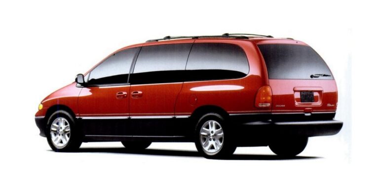 Minivan revolution: The 1990s "mom-mobiles" that took over from station ...