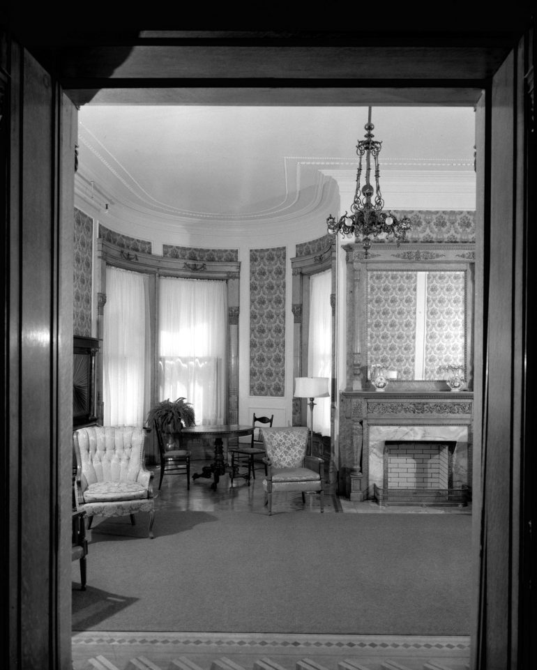 See the lavish Theophilus Conrad-Caldwell mansion in Old Louisville ...