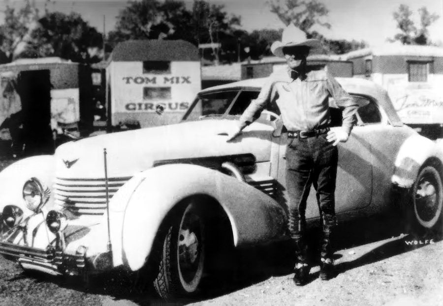 How cowboy actor Tom Mix gained fame on a horse, and lost his life in a ...