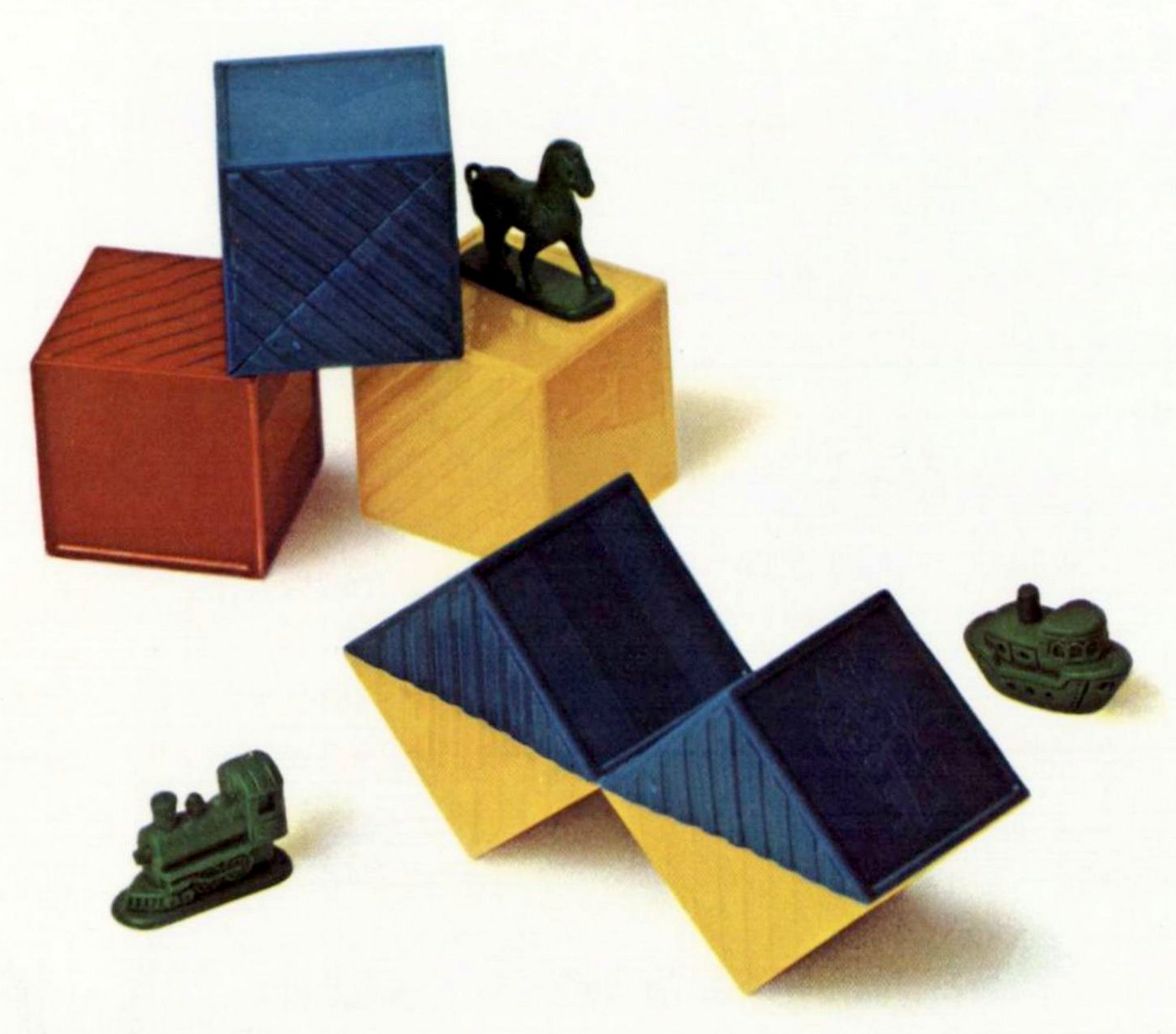 Vintage Tuppertoys: How many of these plastic Tupperware toys do you ...