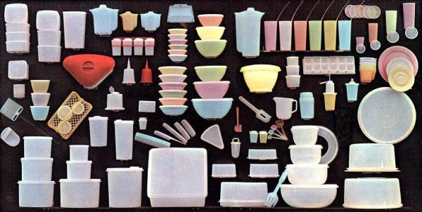 Vintage Tupperware: See 100+ retro plastic container styles, from the ...