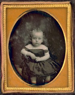 Sweet antique baby portraits: 24 cute cabinet card photos of baby boys ...