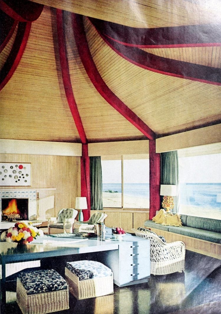 This open & airy 1970s contemporary living room was peak sleek - Click ...