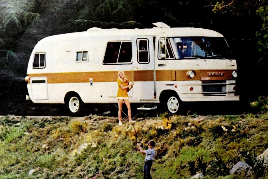 Vintage RVs & motor homes of the 1960s & 70s offered fun and groovy ...