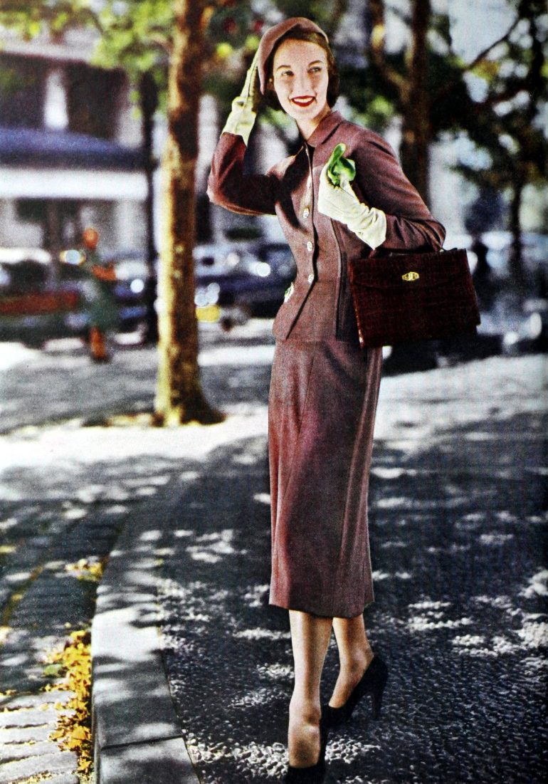 26 stylish vintage 1950s suits for women - Click Americana