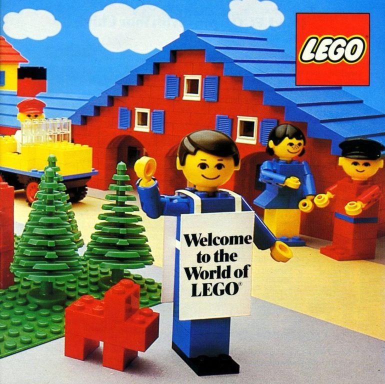 Vintage LEGO toys built the foundation of our childhood fun, brick by ...