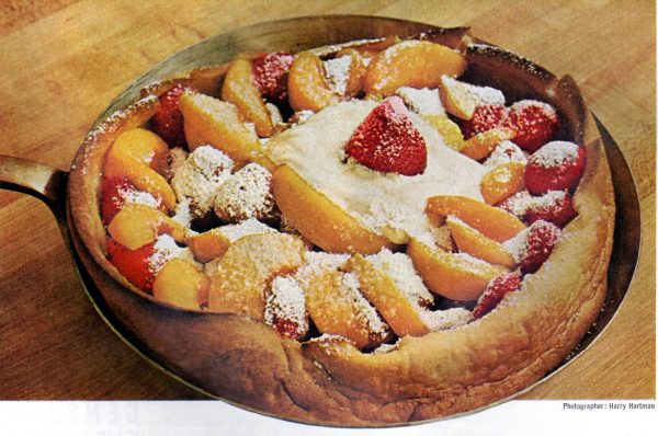 How to make a Dutch Baby (German pancake) '60s-style - Click Americana