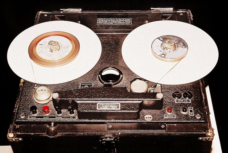 Remember vintage reel-to-reel tape recorders? - Click Americana