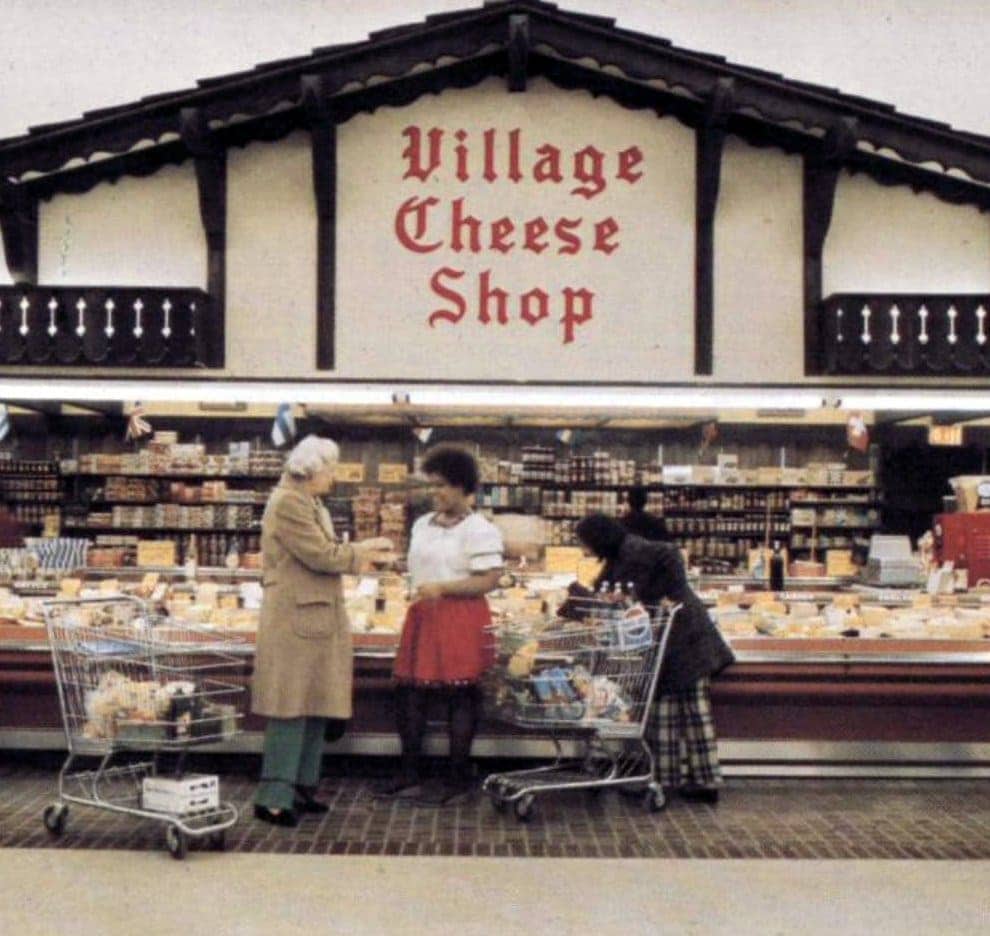 Check out 100 vintage 1970s supermarkets & retro grocery stores - Click ...