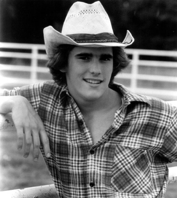 Matt Dillon: An insider's talk with teen actor & 'The Outsiders' star ...