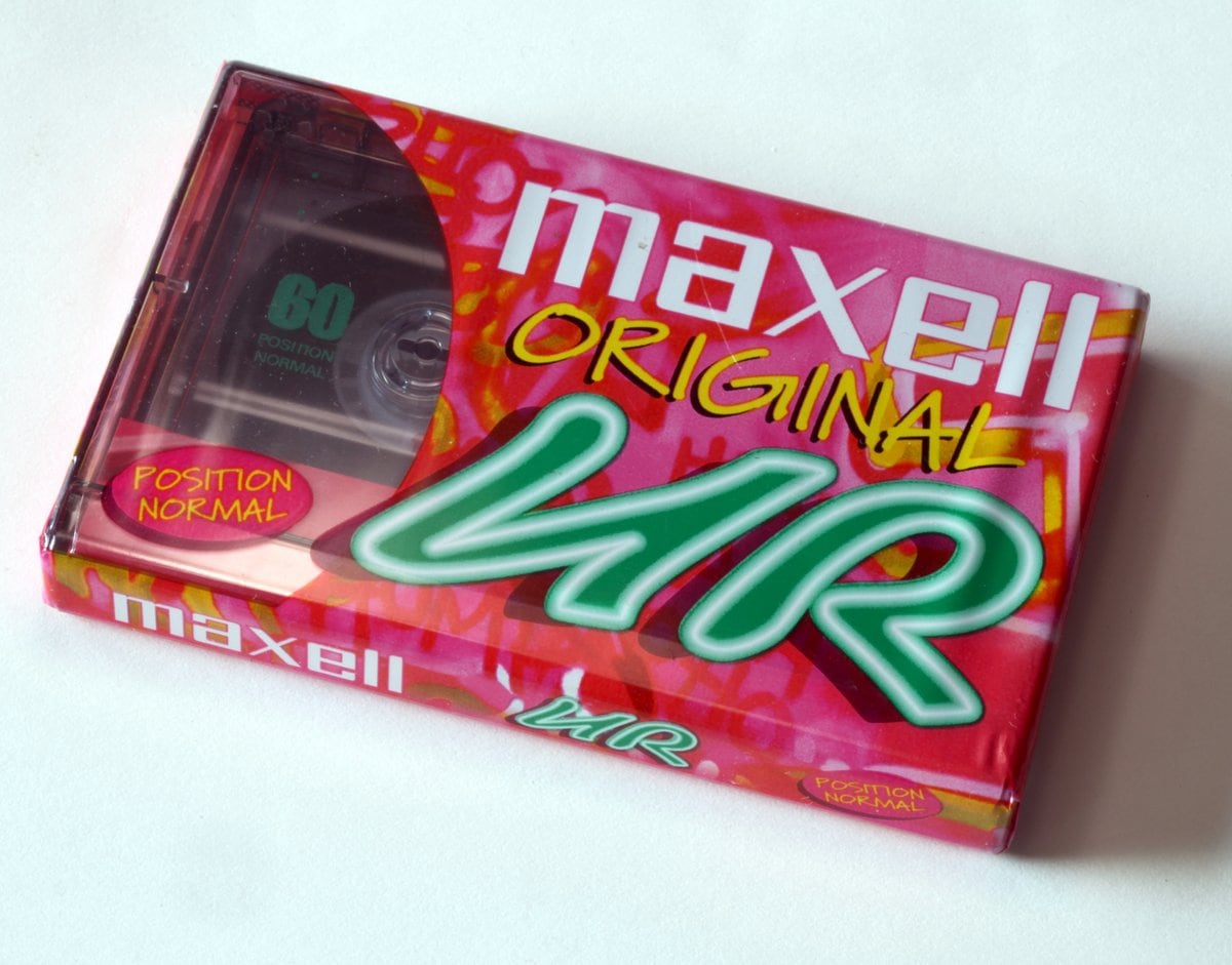 Get blown away by these iconic vintage Maxell tape ads - plus see some ...